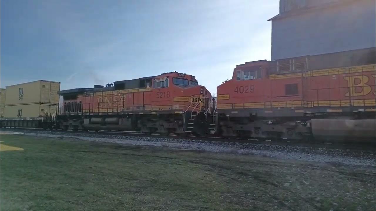 Triple Mid Train DPU On BNSF 5432 !!!!! - YouTube