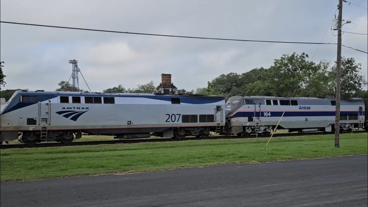 Amtrak Train Phase IV North East Corridor and Phase V Paint Scheme East ...