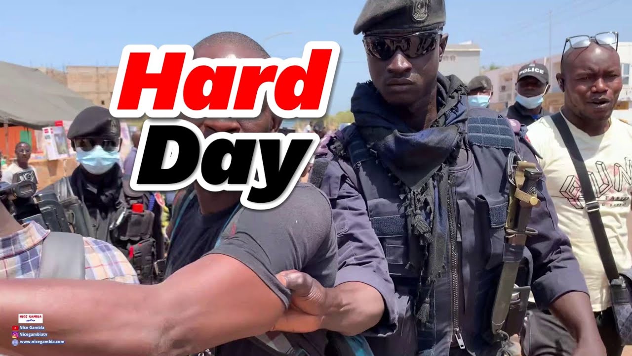 Vendors Fight Back Taskforce in The Gambia - YouTube