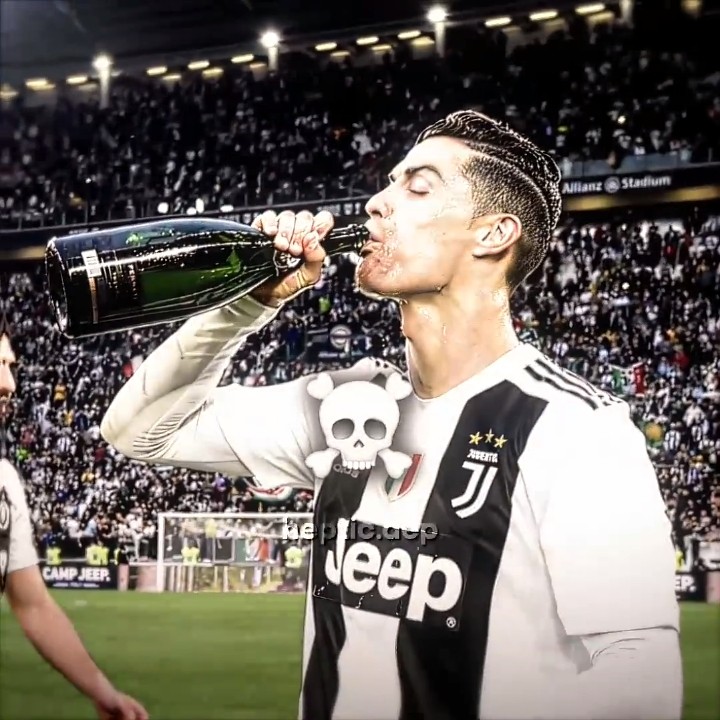 Ronaldo Wasn't Supposed To Drink Alcohol But....☠️#cristianoronaldo # ...