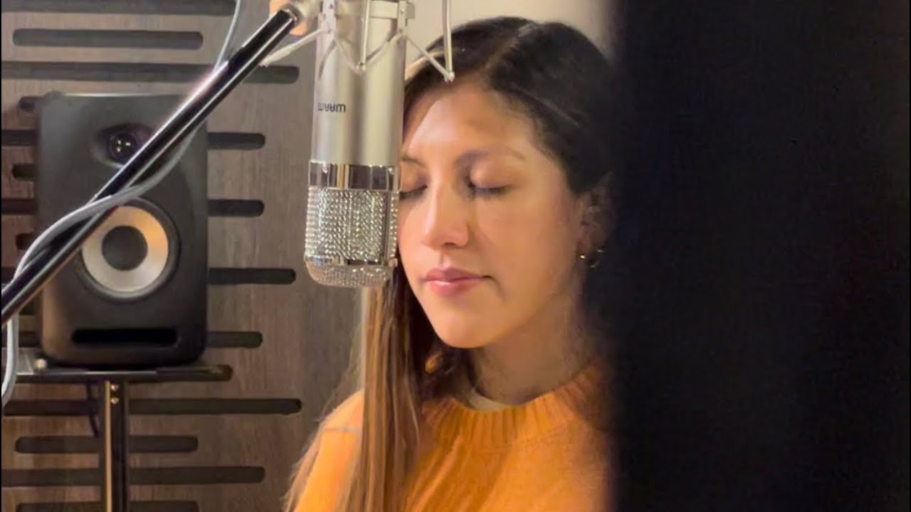 La bondad de Dios - Cover - by Liz Cortes - Warm Audio WA-47 - YouTube