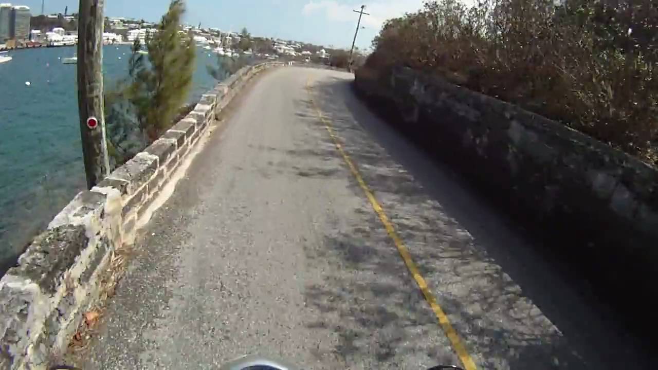 Bermuda Scooter ride along Harbor Rd from Cobb Hill Road to Hamilton 3 ...
