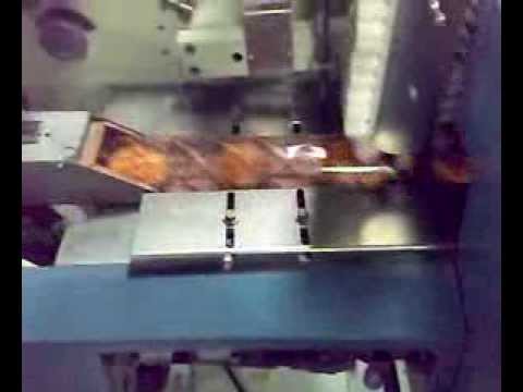 Mesin Packing Roti korin JKT KM 2500 - YouTube