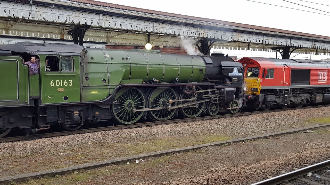 **WHISTLES AND TONES** DB class 66131 drags 60163 out of York. - YouTube