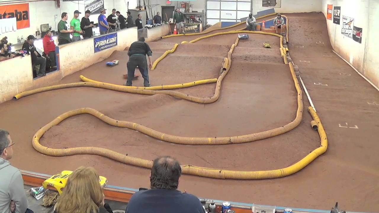 4WD SCT B-main - Fall Brawl 22nd November 2015 - Critters Raceway - YouTube