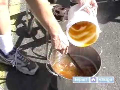 Adding Malt Extract Syrup to Home Brewed Beer - YouTube