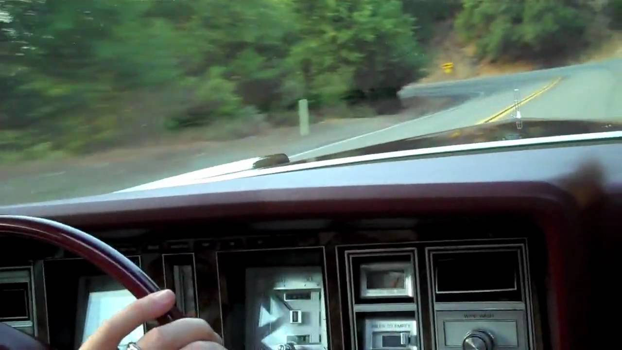 Lincoln Mark V - Barefoot Back Roads Drive - YouTube