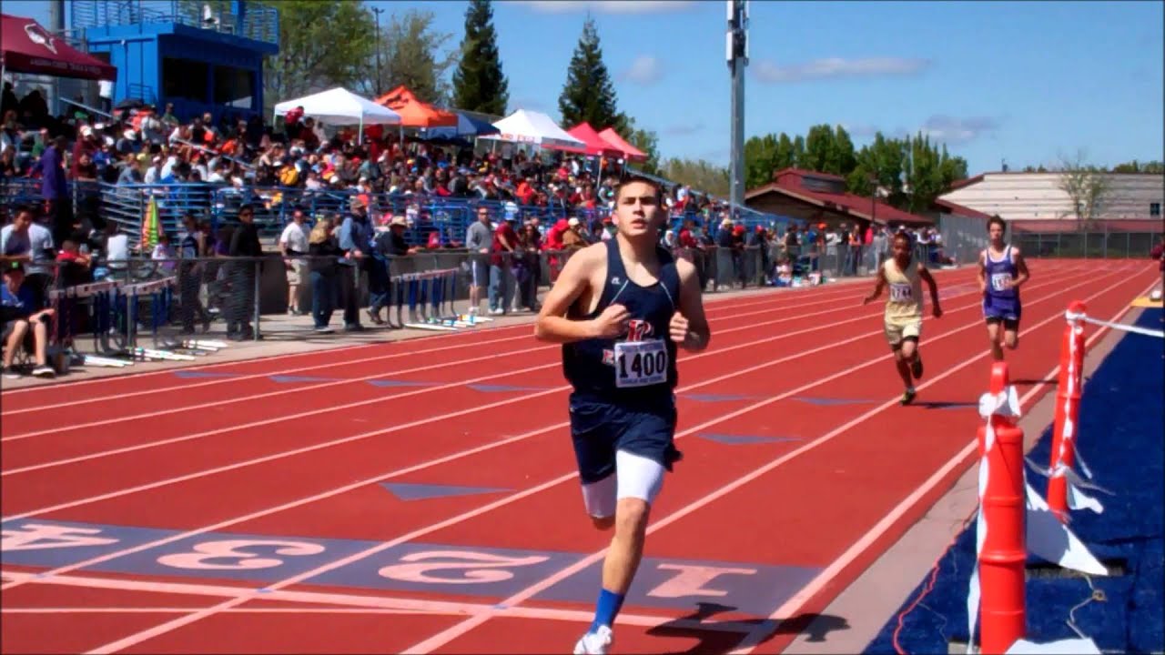 Rocklin Thunder Invitational 800m Frosh/Soph Boys Heat 1 - YouTube