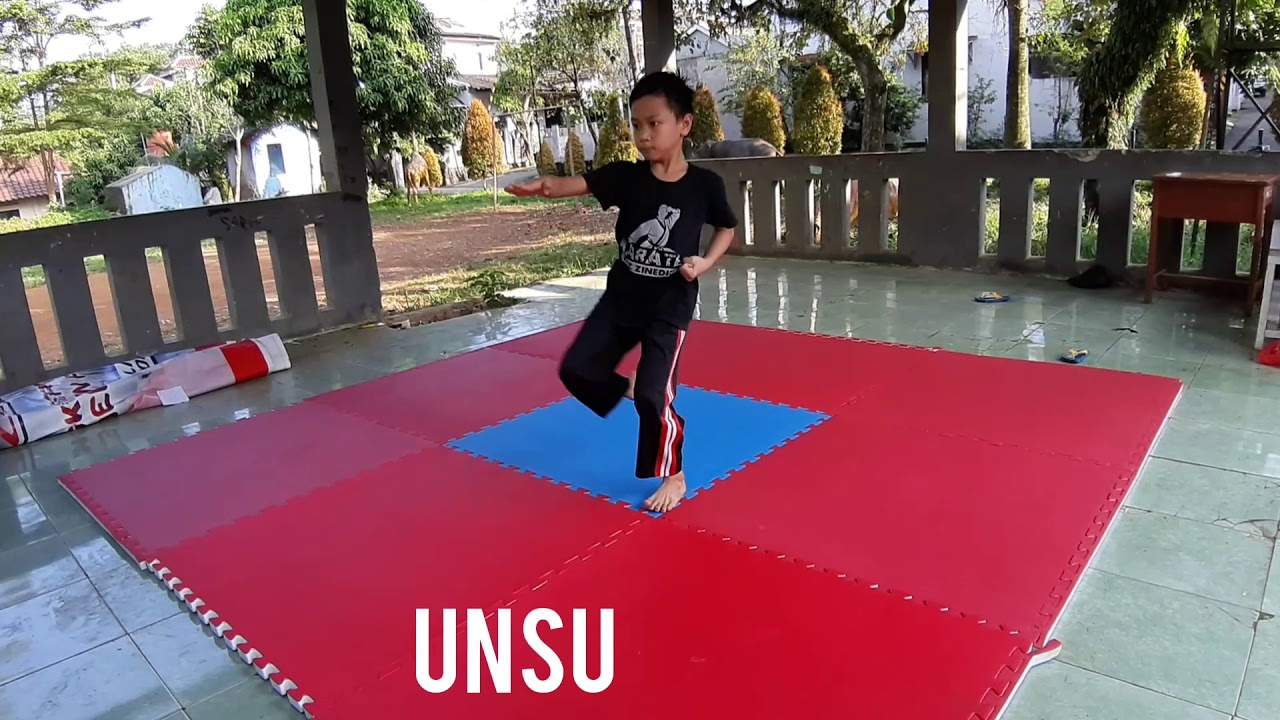 UNSU | Shotokan Karate Kata | Faiz Zinedin - YouTube