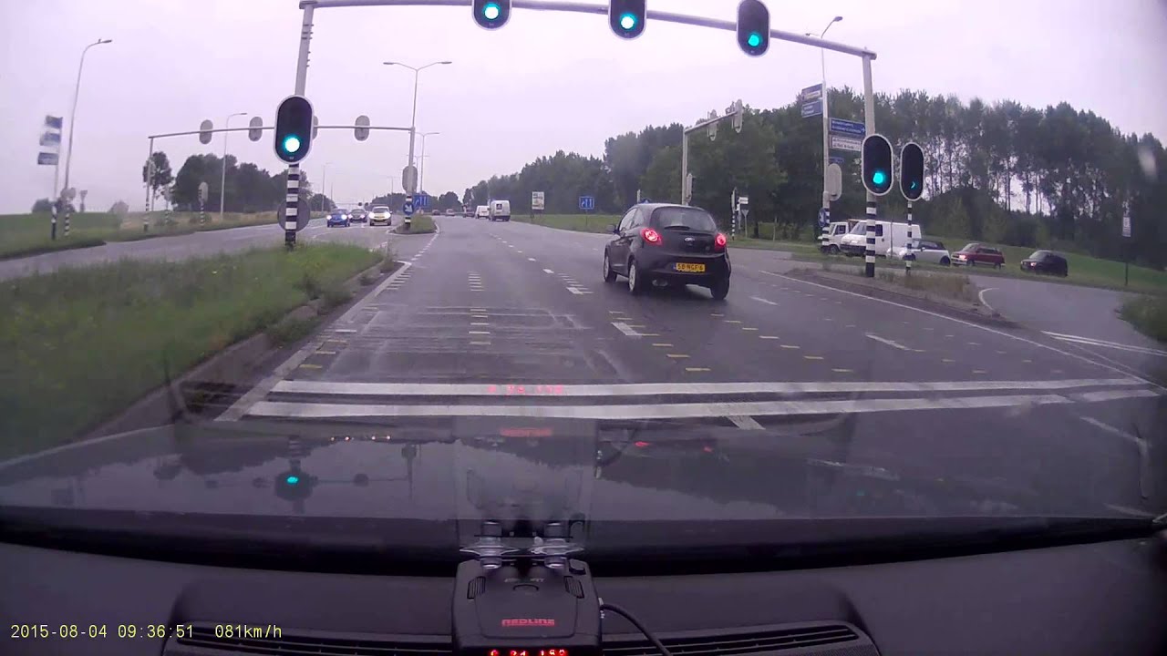 20150804 Escort Redline vs Gatso T Series - YouTube