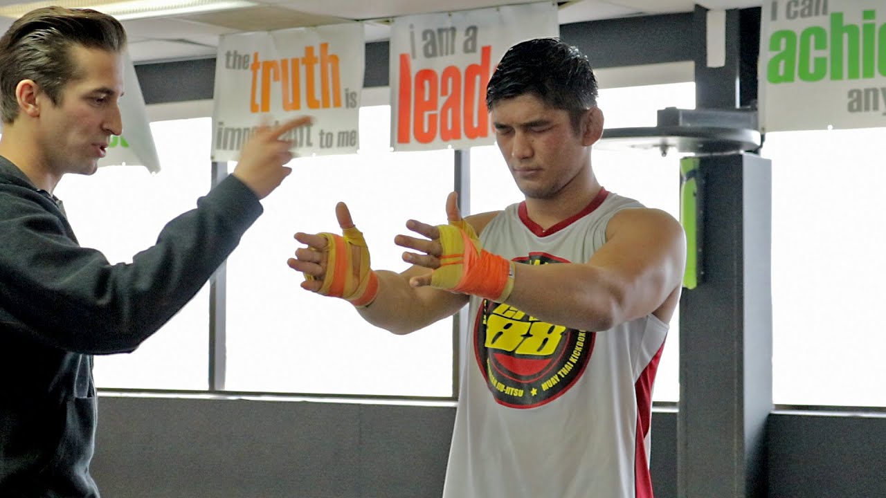 MIND TRAINING UFC FIGHTERS - YouTube