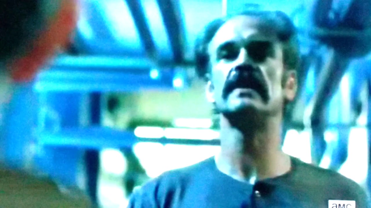 Se comen a Negan & Gabriel / Simon in troubles / TWD S08 E05 - YouTube