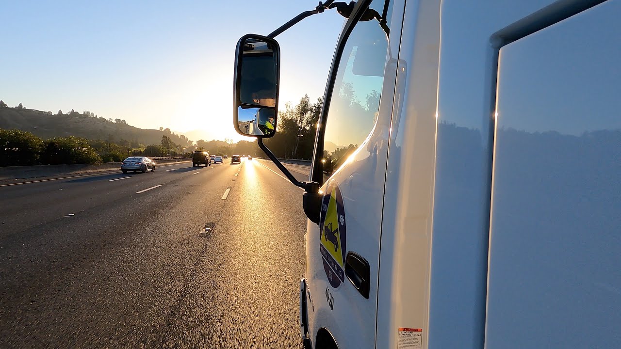 What’s the Bay Area Freeway Service Patrol? - YouTube