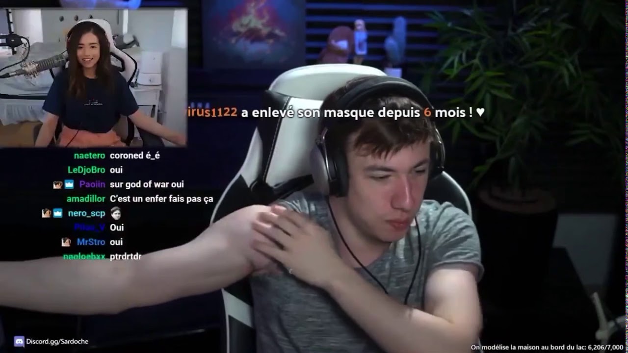 Pokimane Réagit Aux Muscles De Sardoche - YouTube