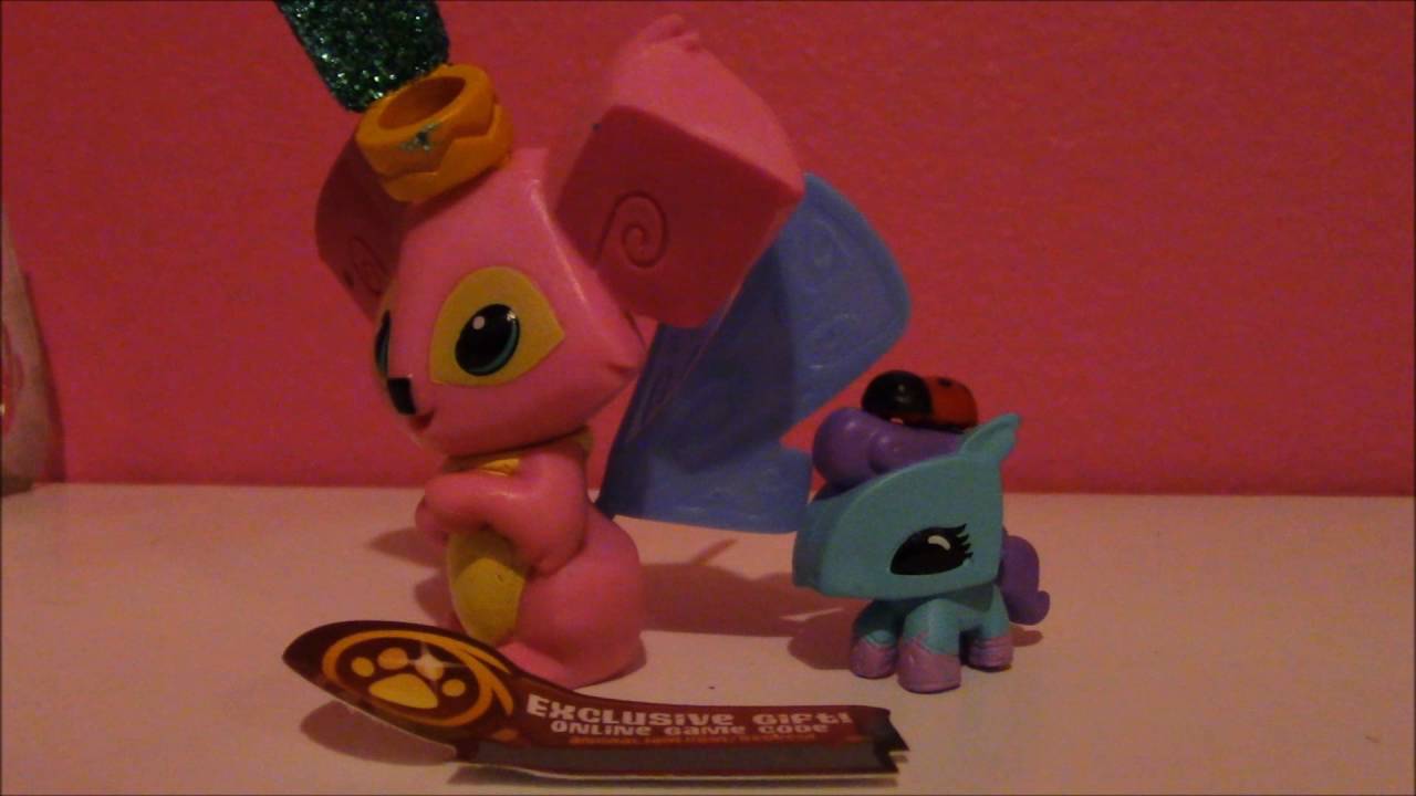 Unboxing Animal Jam Toys - YouTube