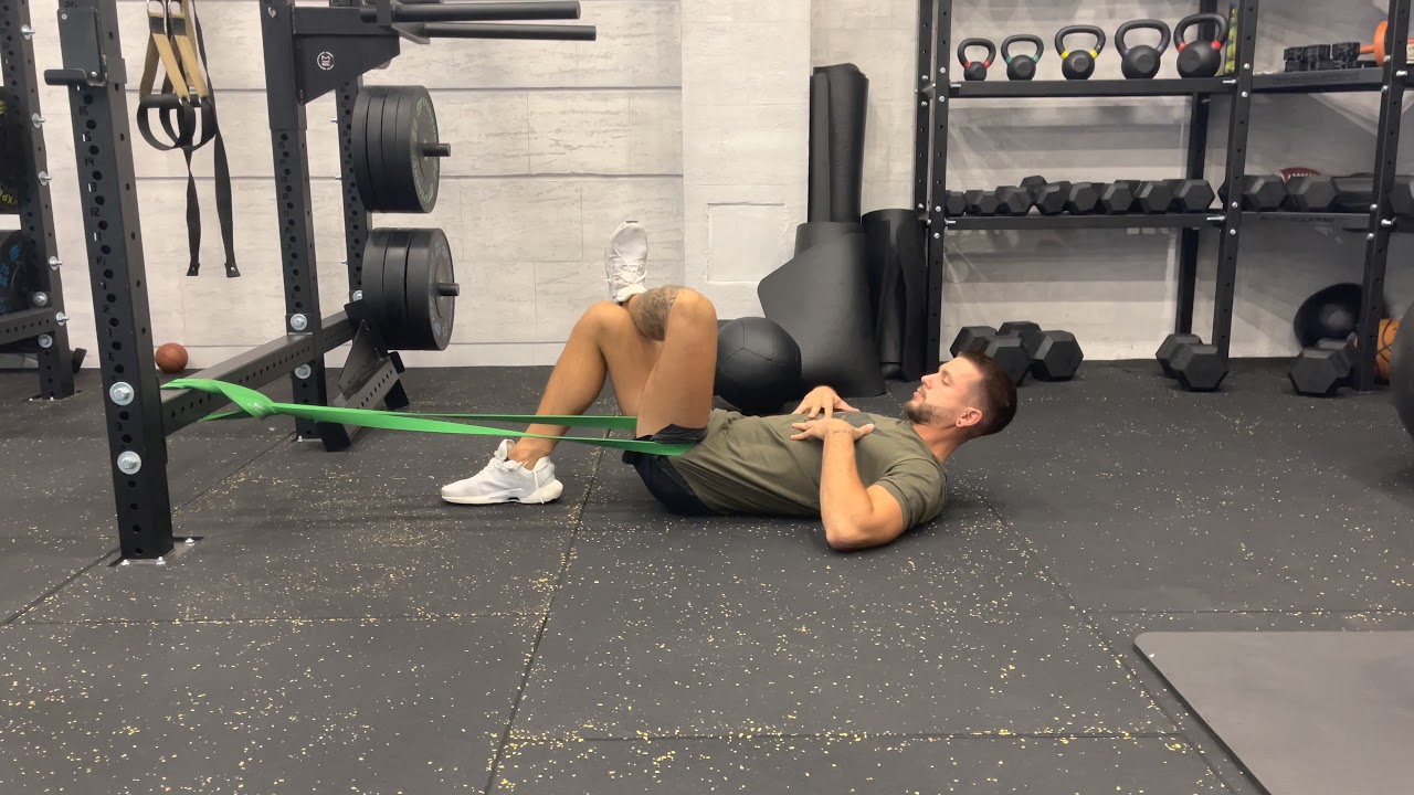 Banded Hip distraction - YouTube