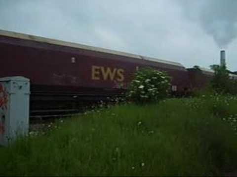 Trains passing through Trent Junction - YouTube