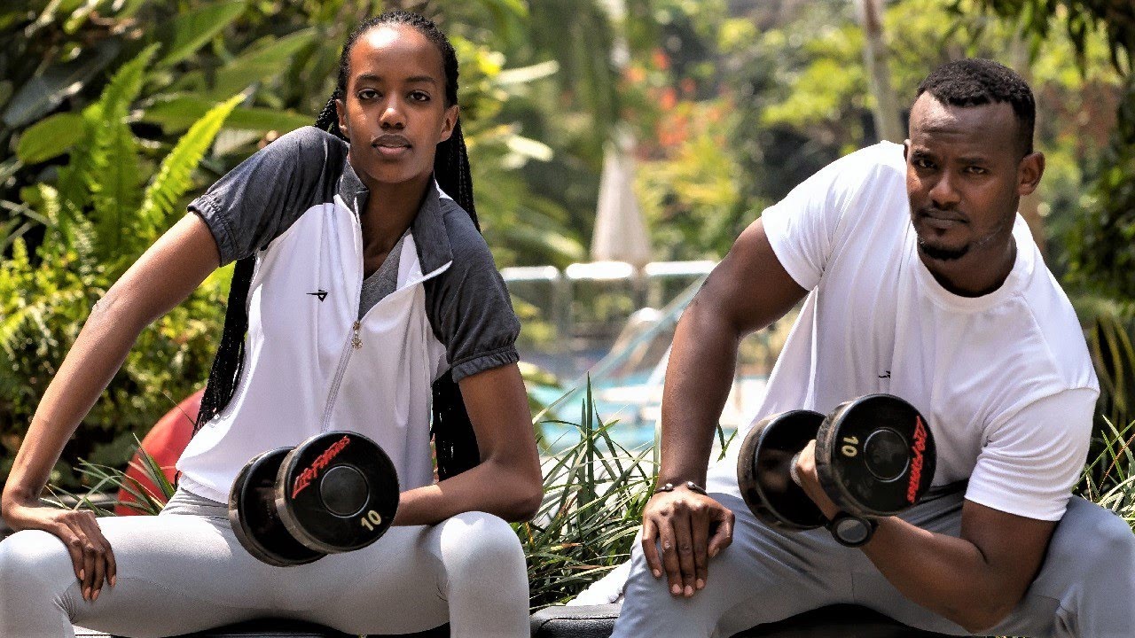 Upper Body Workout with Miss Elsa and Fitness Instructor Gael - YouTube