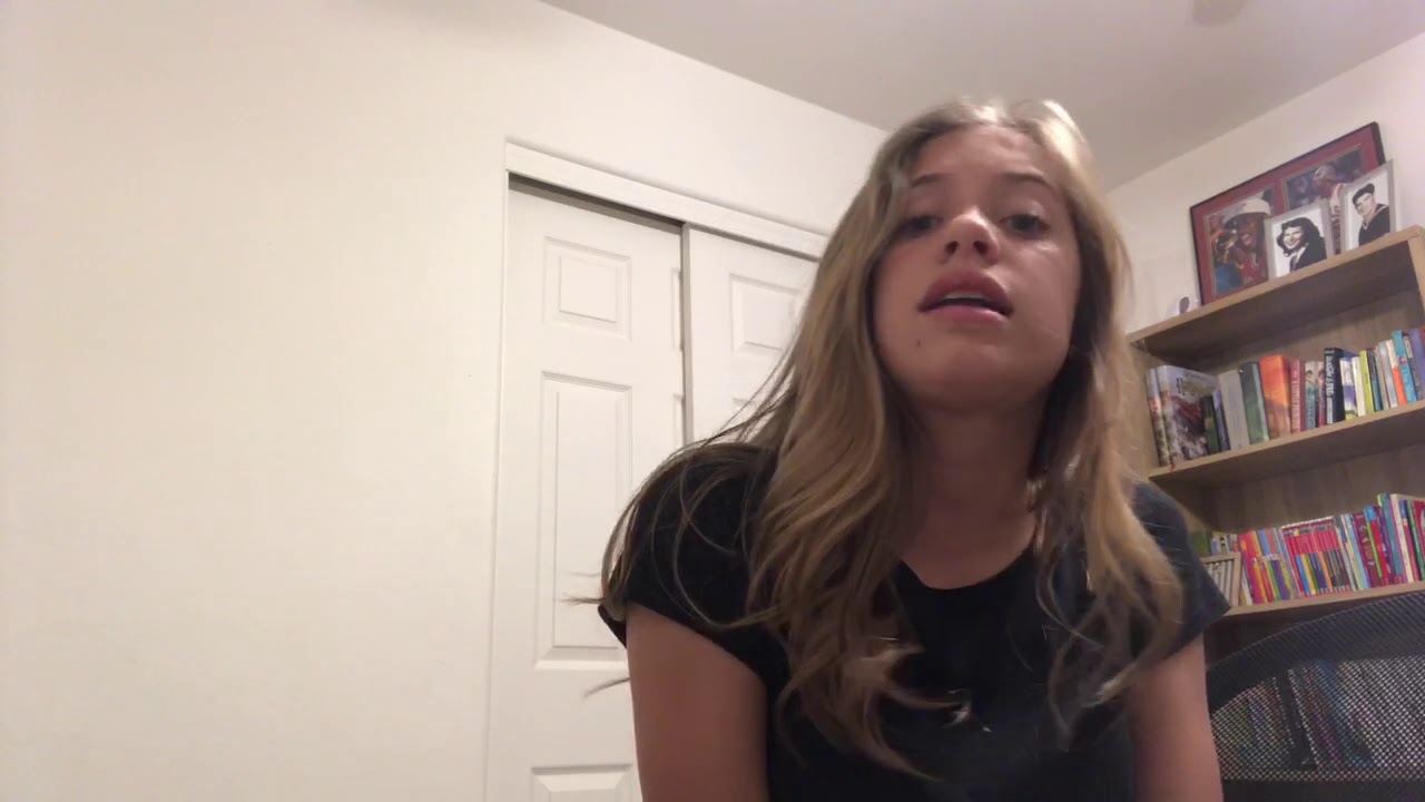 American Girl Sings Brazilian song (Era Uma Vez by Kell Smith) Menina ...