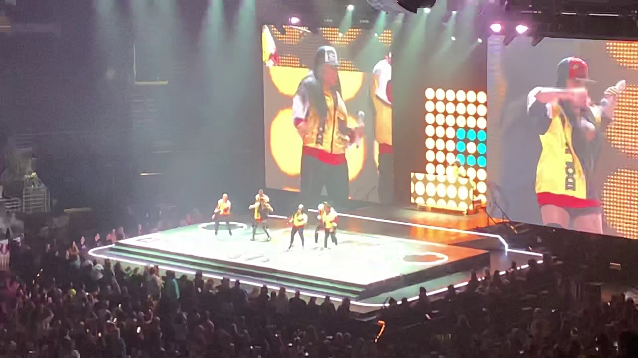 Salt-N-Pepa ‘Push It’ The Mixtape Tour 2019 St. Louis - YouTube
