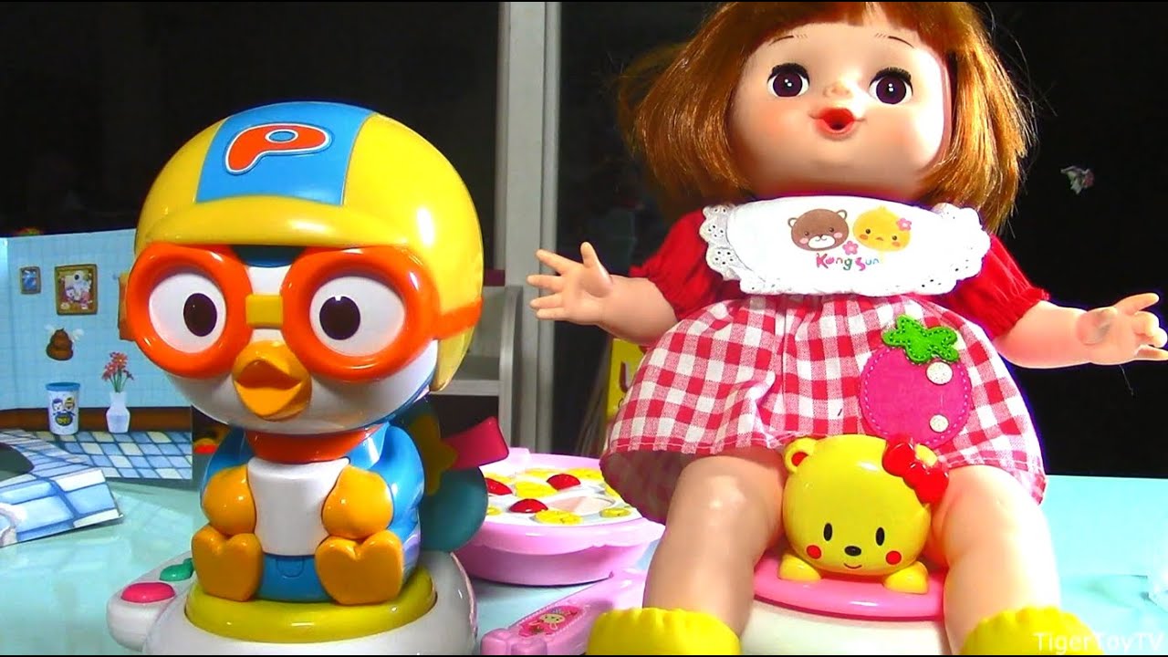 뽀로로 응가놀이 콩순이 응가놀이 리뷰 Pororo Toilet and KongSuni Toilet Review - YouTube