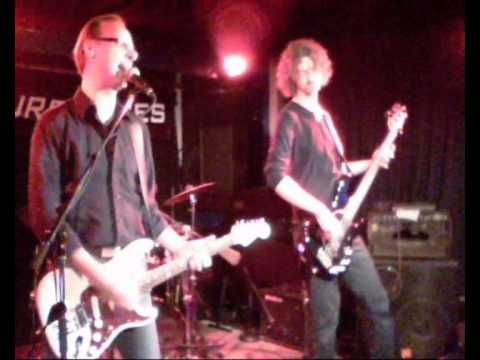 THE SUBURB TONES - Live at Blue Shell Cologne - YouTube