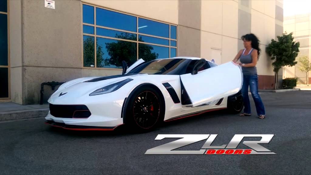 ZLR C7 Stingray White - YouTube