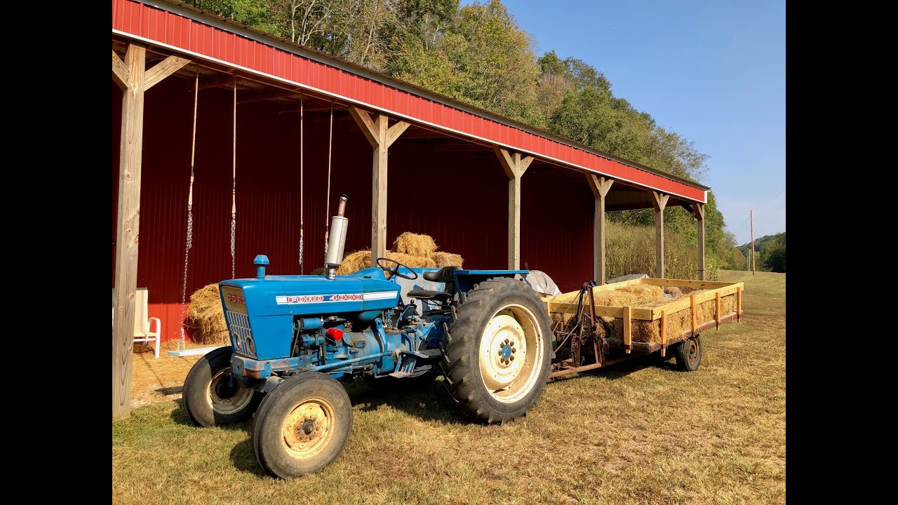 1970's Ford 4000 Diesel Tractor - YouTube