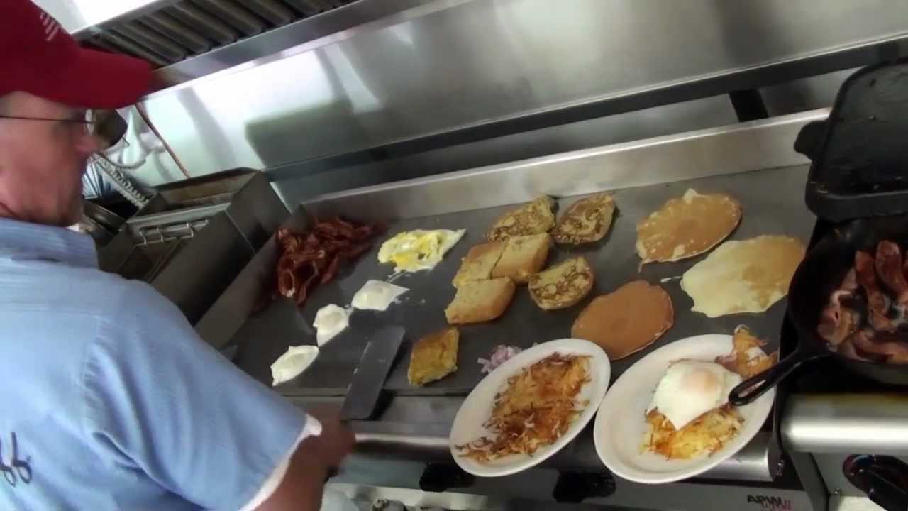 Delta Diner - Delta, WI - YouTube