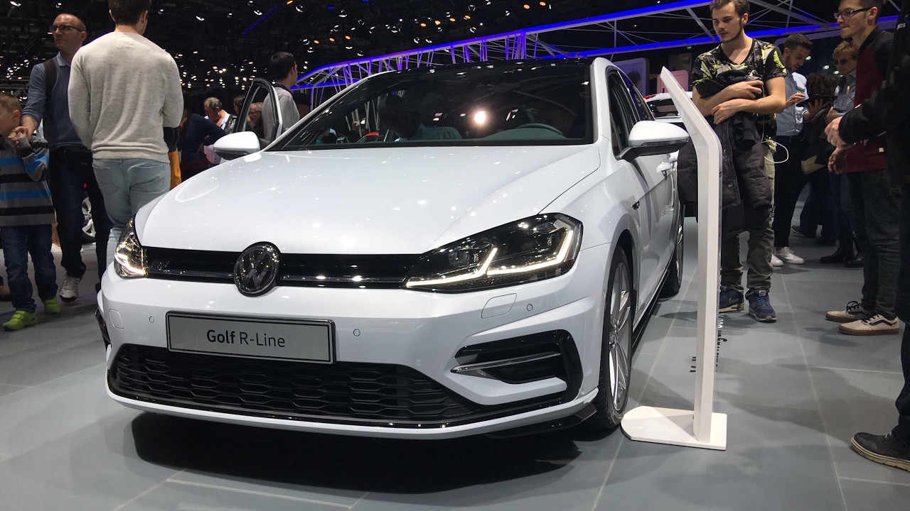 Volkswagen Golf (Restyling) - Motor Show Geneva - YouTube