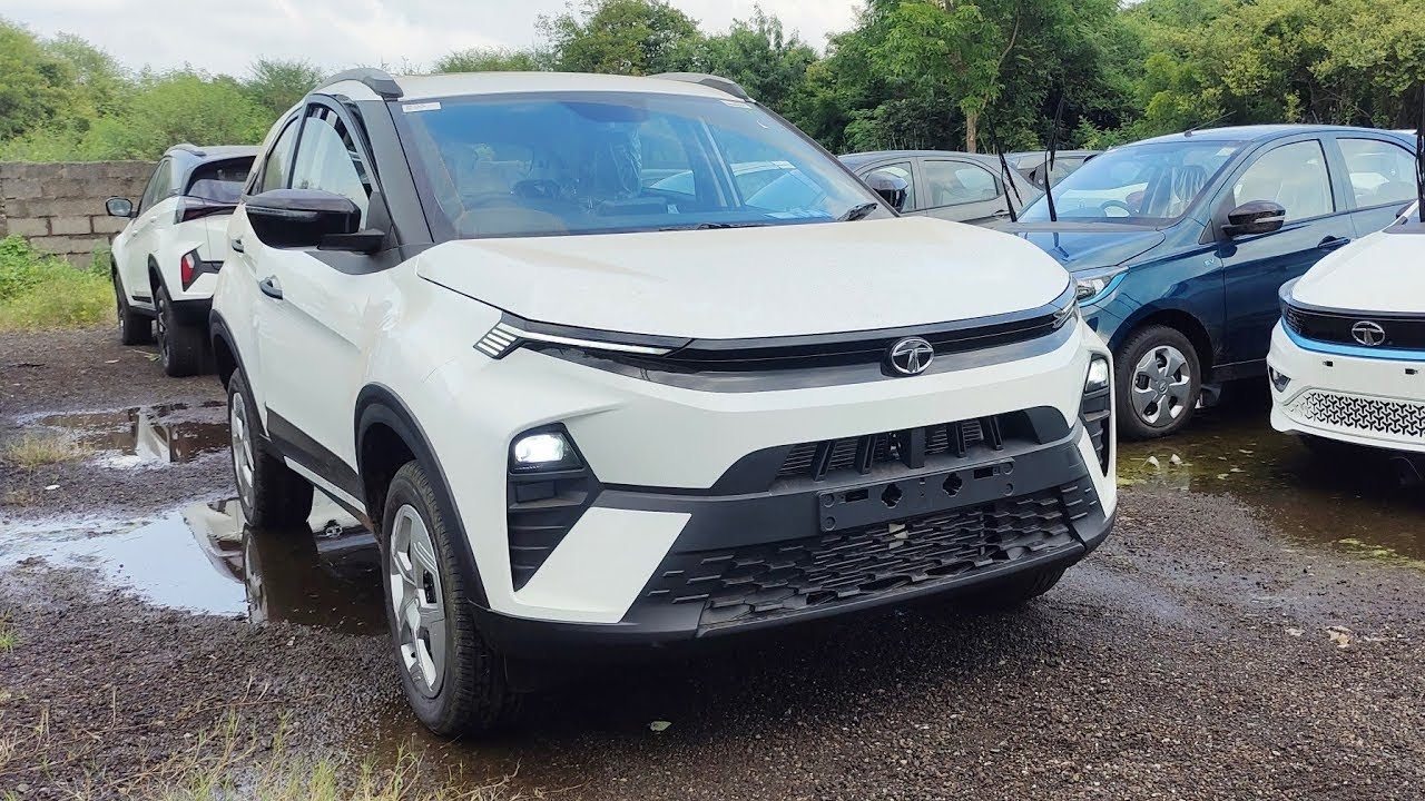 Tata Nexon Pure S Second Base Model With Sunroof 2024 Real Life Review ...