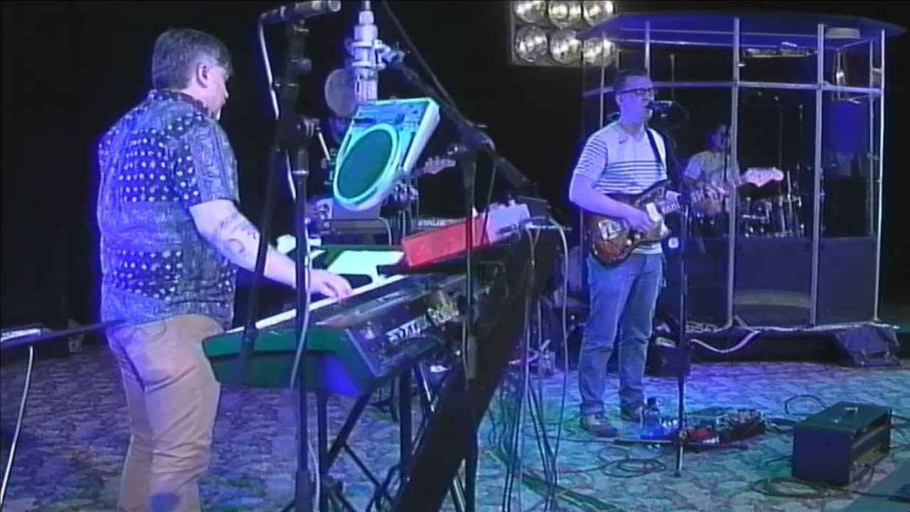 Catch the Fire Worship with David Ruis (Sunday, 14 June 2015) - YouTube