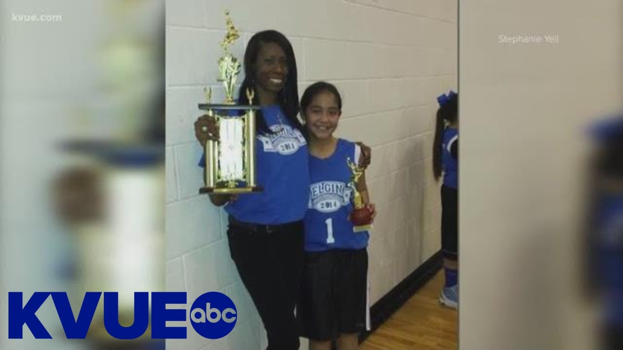 Former coach remembers Alyssa and Amanda Broderick | KVUE - YouTube