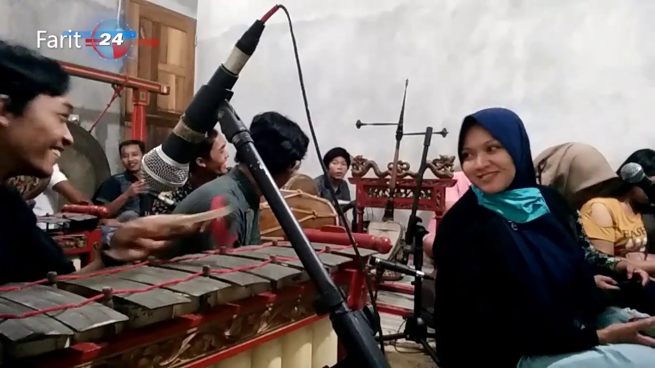 Langgam Ati Kesiksa Laras Slendro Pathet Sanga || Pesindhen Eka Kebumen ...