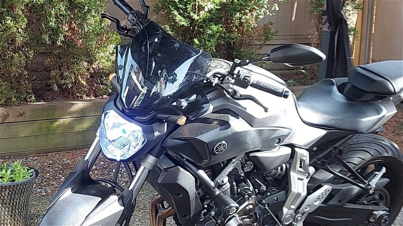 Yamaha FZ / MT 07 Two Brothers Full Exhaust Sound - YouTube