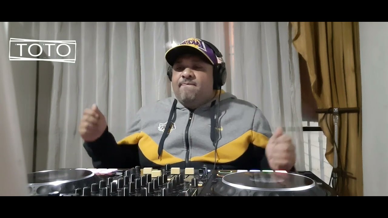 Salsa Baúl Dj Toto The Show Men - YouTube