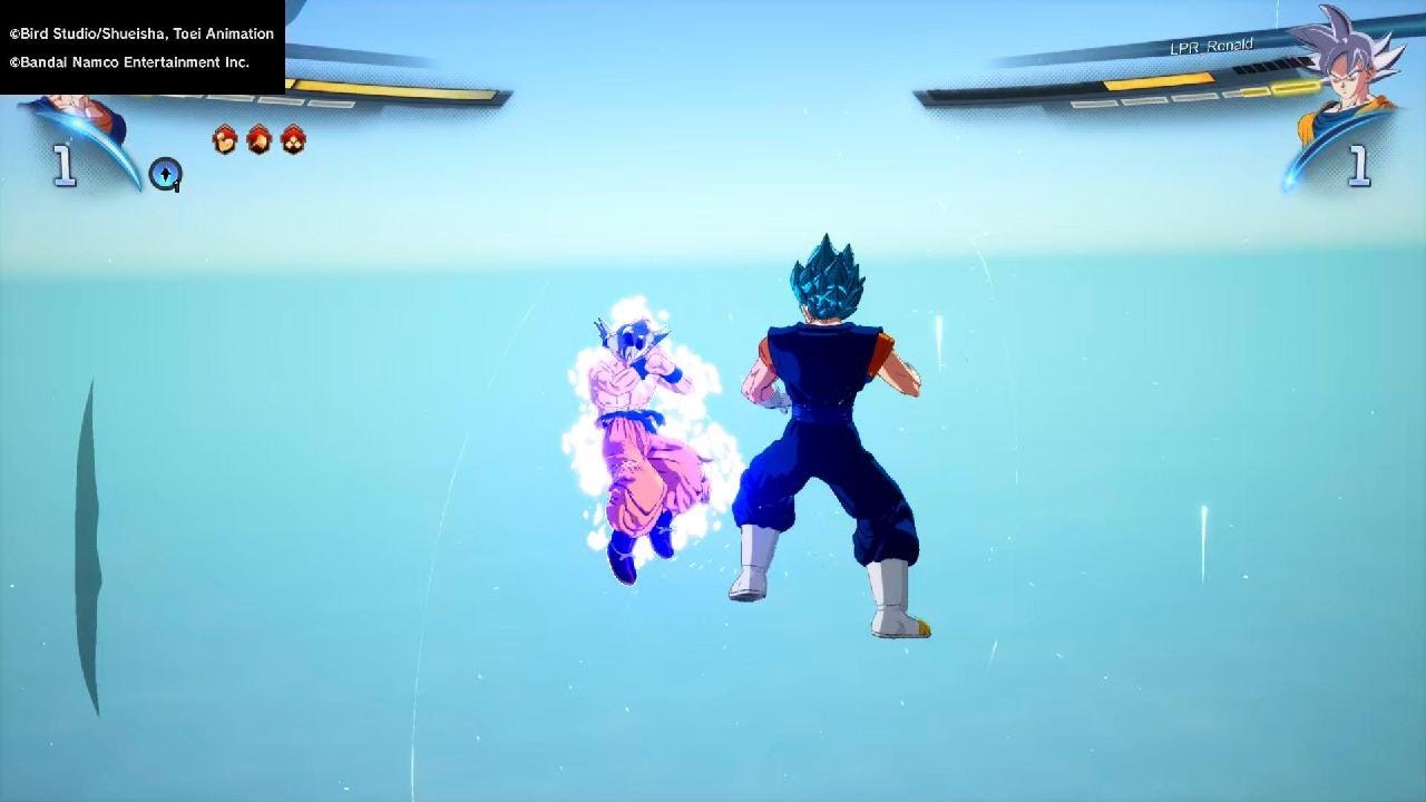 Vegito vs UI Goku II - YouTube