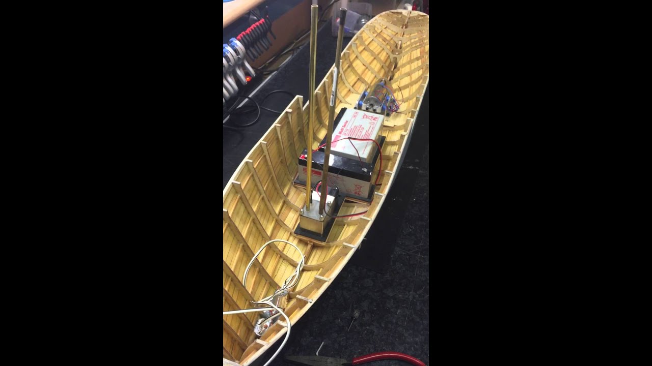 Selfmade model smoke generator - YouTube