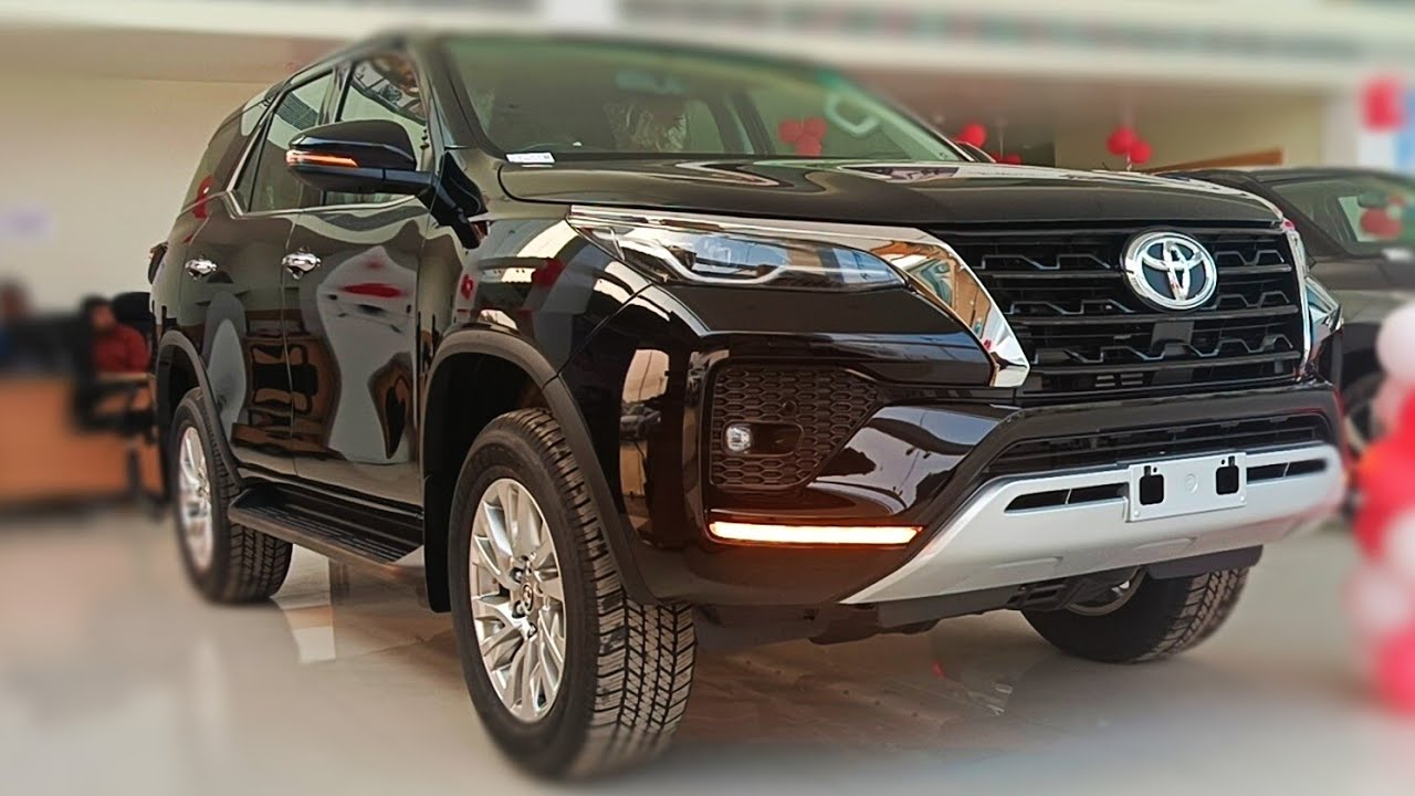Toyota Fortuner 4X4 In Black Colour Full Detailed Walk Around Review ...