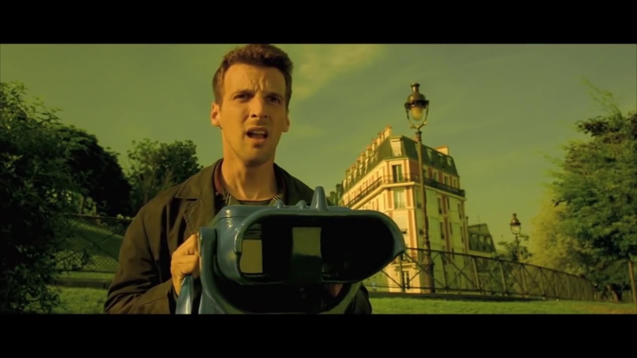 Amelie Movie Trailer - YouTube