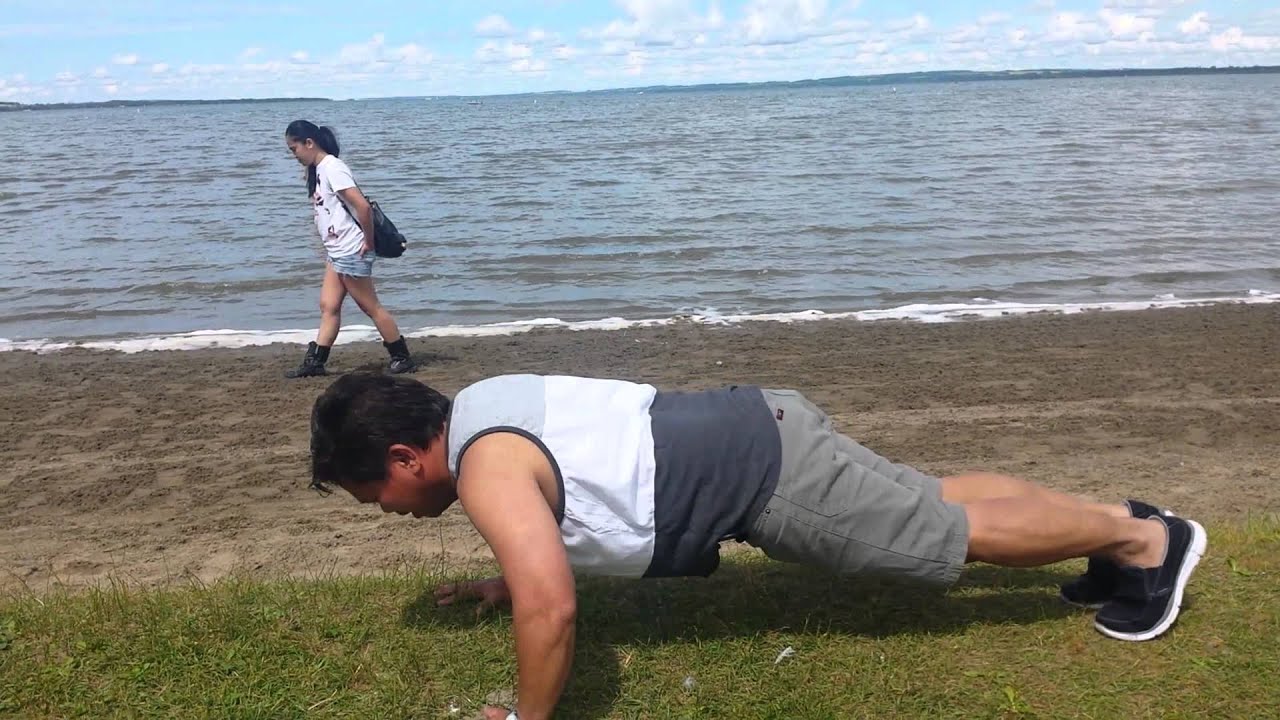 70 push ups non stop - YouTube