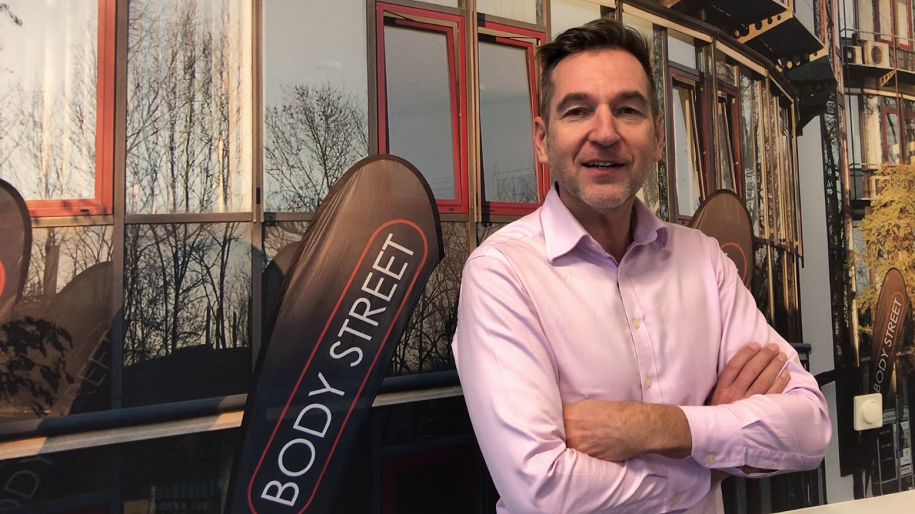 Matthias Lehner über die FEX19 - YouTube