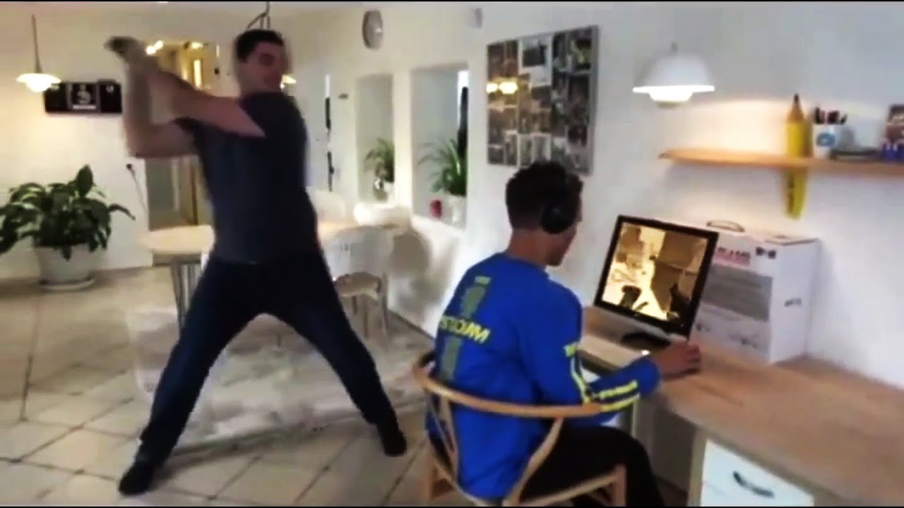Parents Destroys Kids Electronics - YouTube