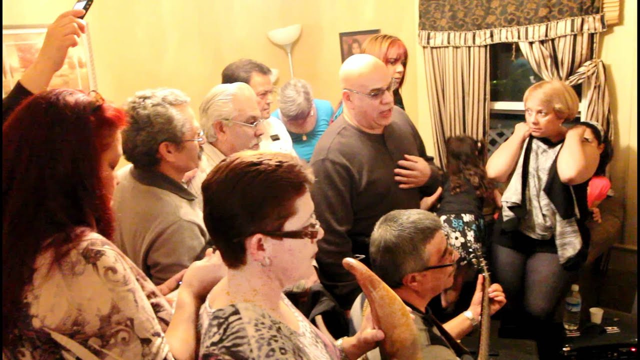 AGUINALDO CANTADO POR NIXON CARABALLO EN LA PROMESA DE JADEX,FRAO Y ...