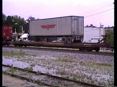 NS train 221 at Spartanburg, SC. (1990) - YouTube