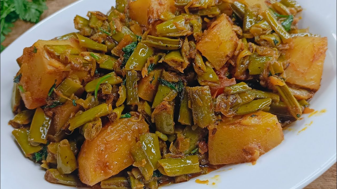 aloo gawar phali ki sabji|cluster beans recipe|baloo gawar fali ki ...