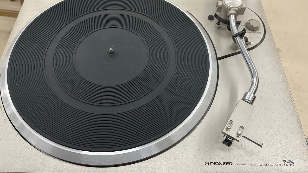 1980 Vintage Pioneer PL-300 Quartz Direct Drive Turntable First Speed ...