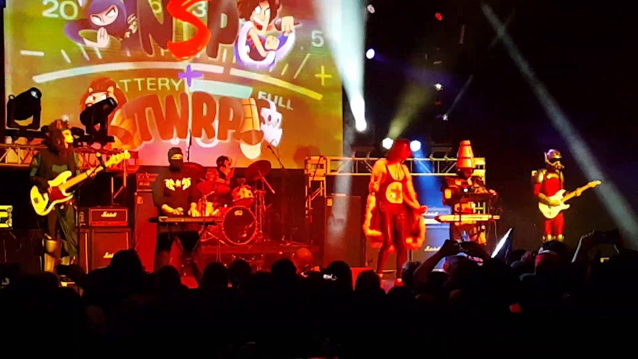 NSP & TWRP - The Hit - YouTube