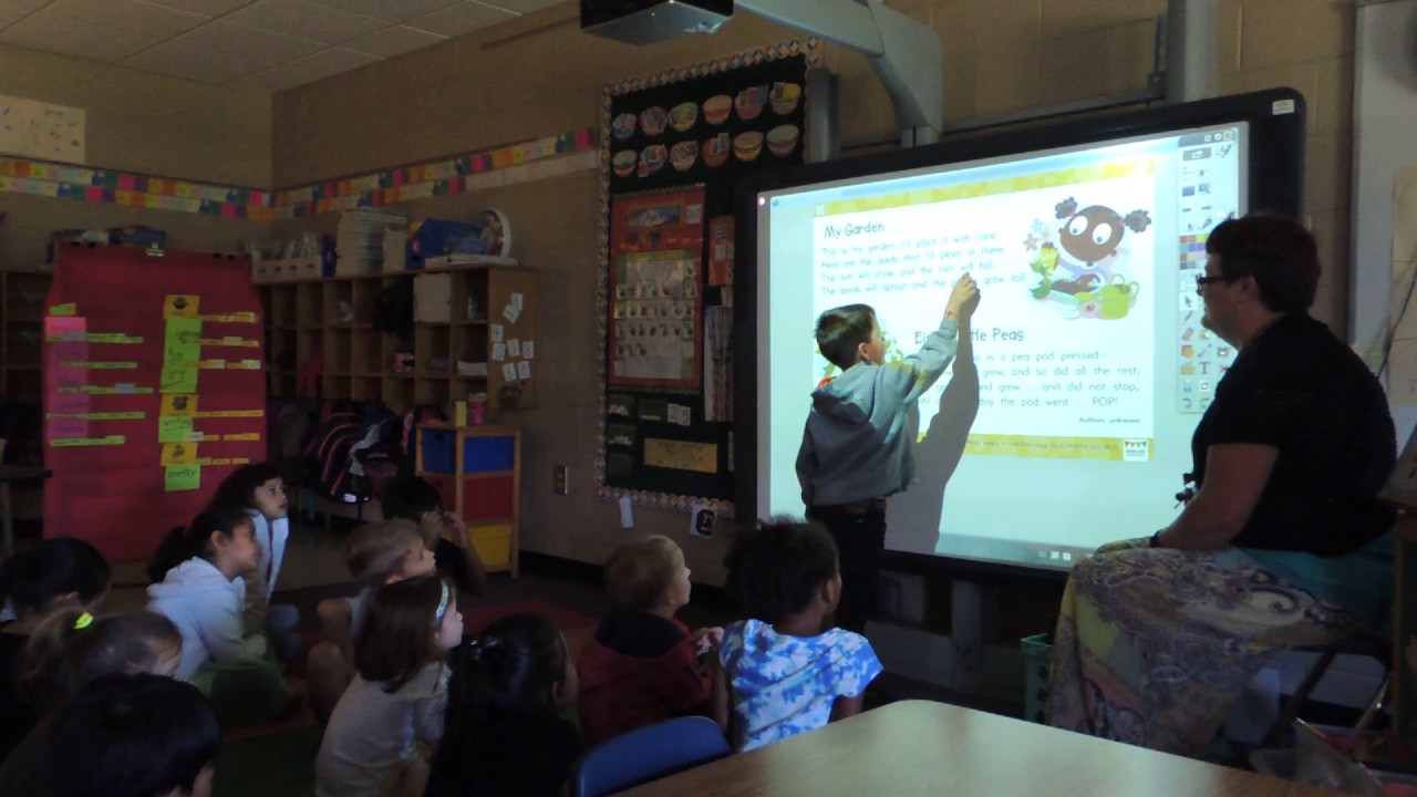 Shared Reading — Digital Posters Demo - YouTube