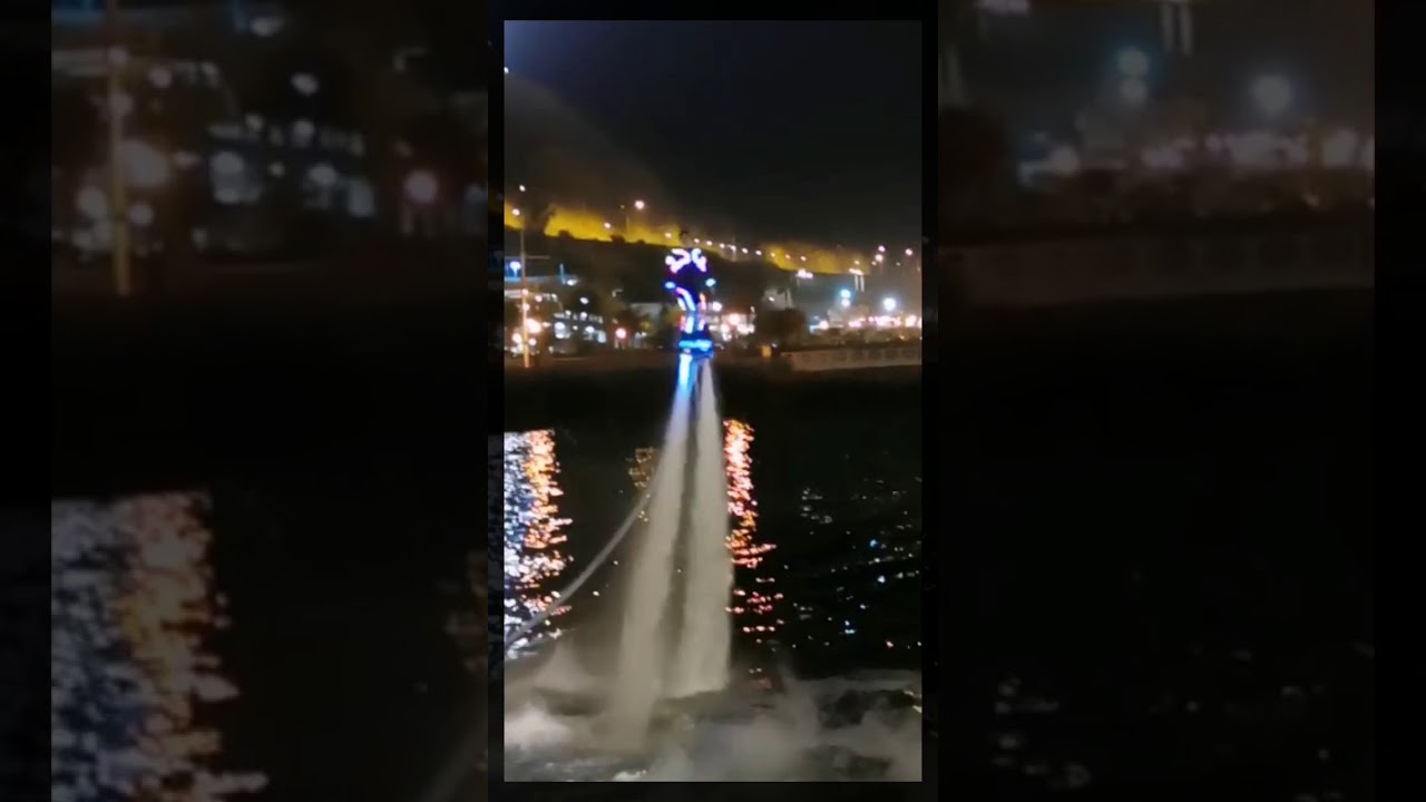 Flyboard. Show de flyboard nocturno - YouTube